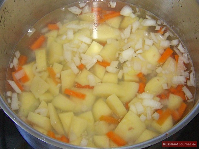 Ucha - zwei Rezepte des russischen Fischgerichts – RusslandJournal.de